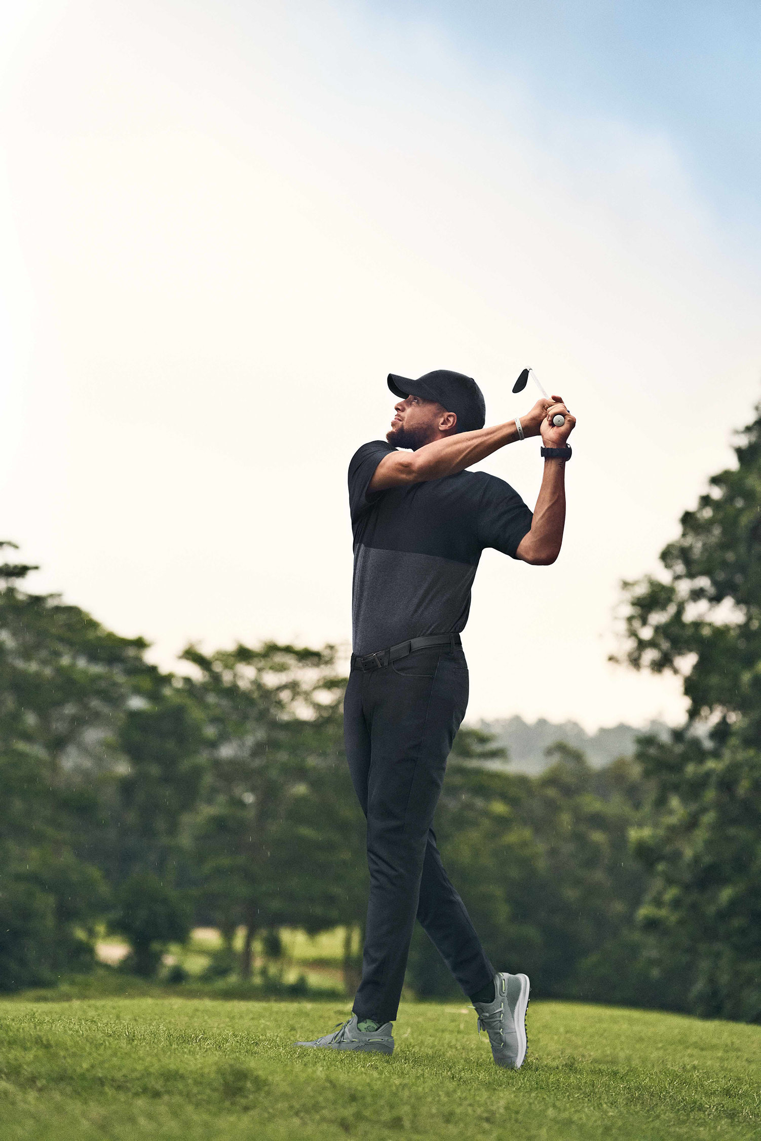 Steph Curry Debuts New Under Armour Range Unlimited Golf Collection ...